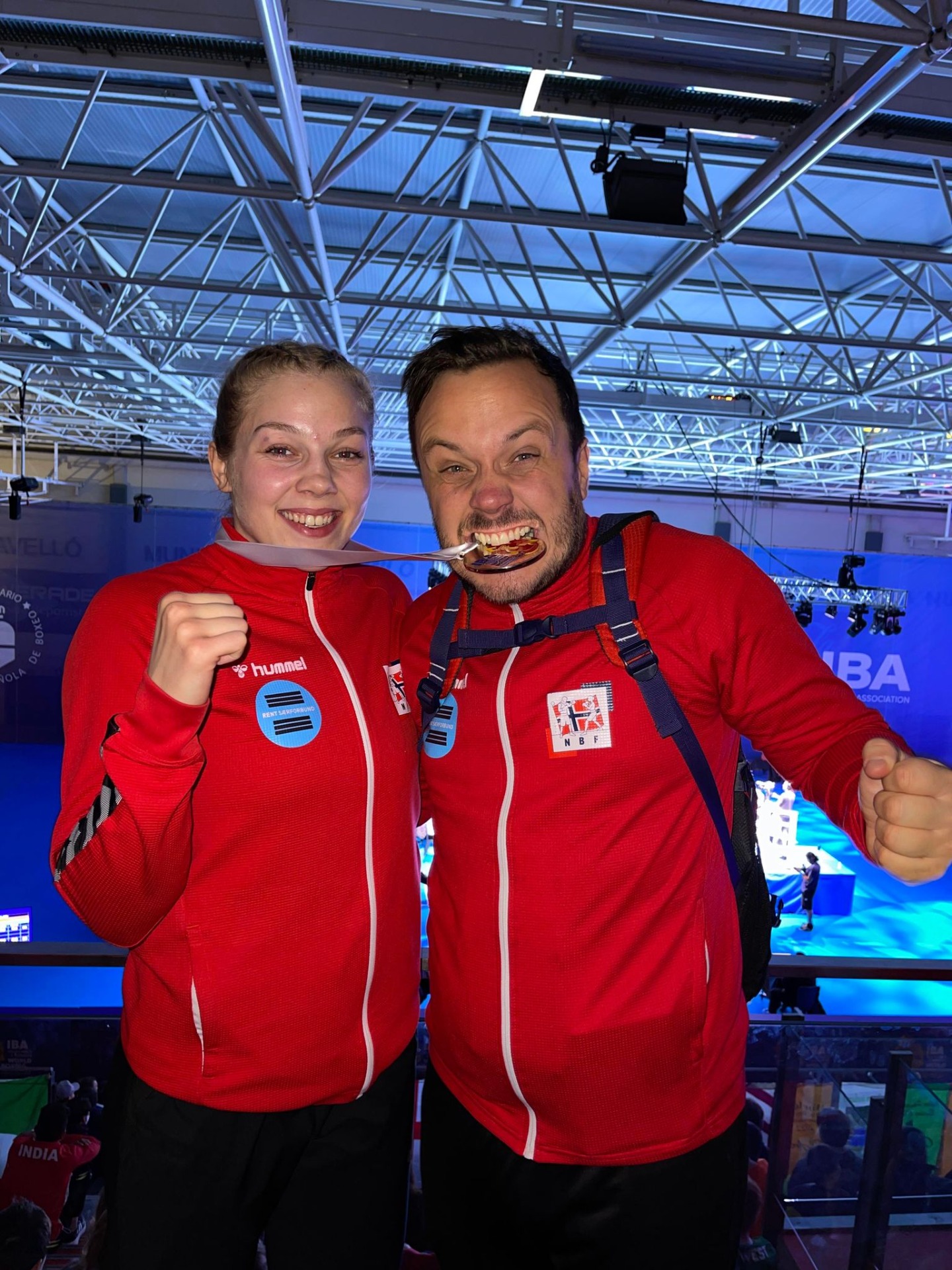 Merry Christmas and Happy New Year! :: Sunniva Hofstad